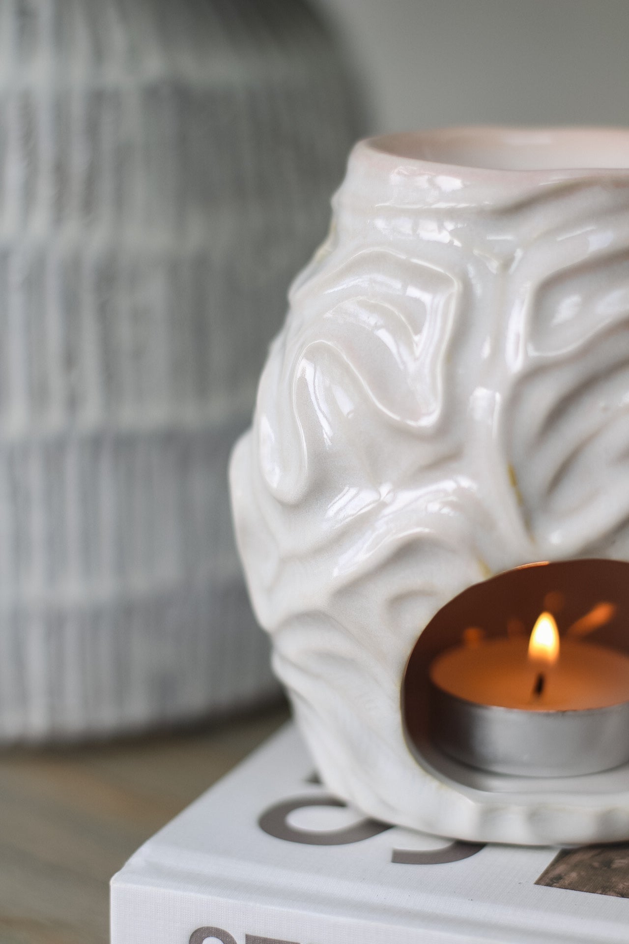 Organic Wave Ceramic Wax Burner - Ivy Grey Interiors